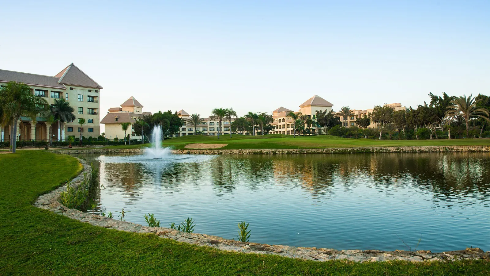 Dreamland Golf Course, Championship Golf Near Pyramids